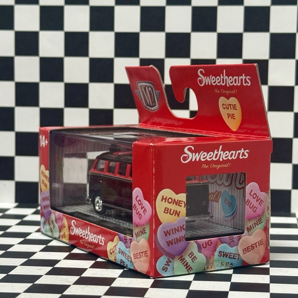 M2 Machines RAW Super CHASE Sweethearts 1958 Volkswagen Microbus 15 ...