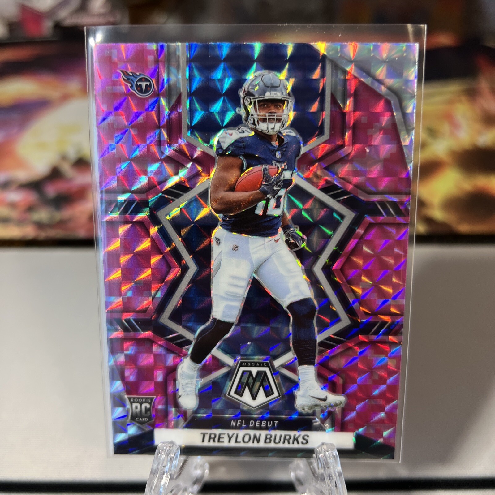 2022 Panini Mosaic Camo Pink Prizm Treylon Burks RC Titans #279 | eBay