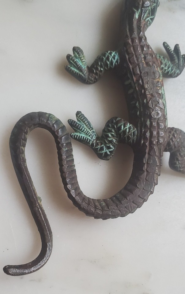 4" RH Co Bronze Brass Lizard Paperweight READING HARDWARE Advertising ...