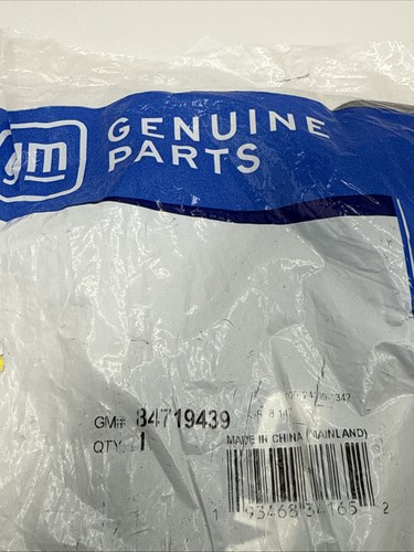 GMC Yukon XL Fender Emblem Badge 84719439 Driver LH OEM 2021 - 2024 NEW ...