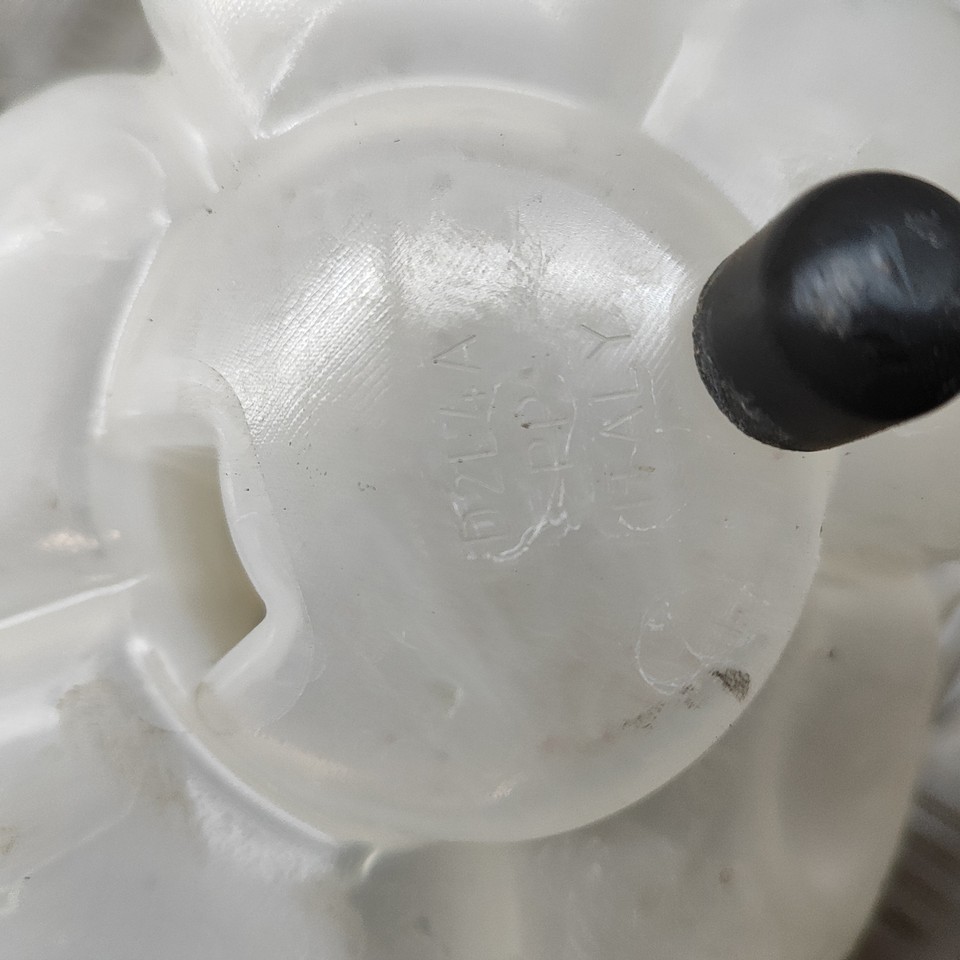 VOLVO S60 MK3 Expansionskühlmittelbehälter 31465682 2.0 Hybrid 2020 ...