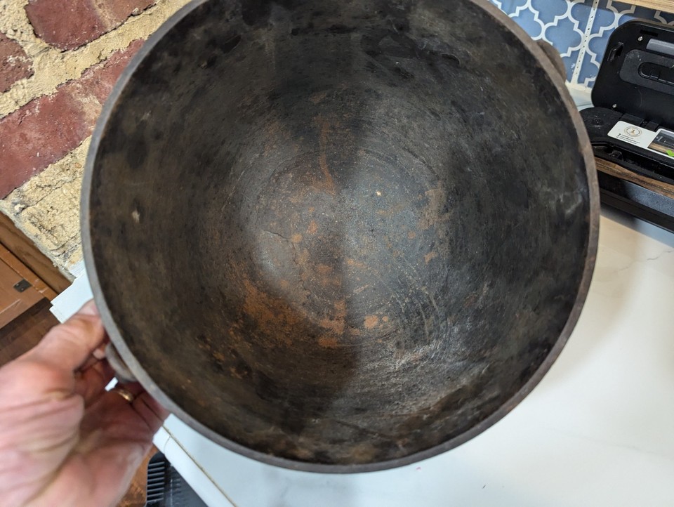 Antique Cast Iron Bean Pot 3-leg Cauldron Wire Handle. Large 10H X 10W ...