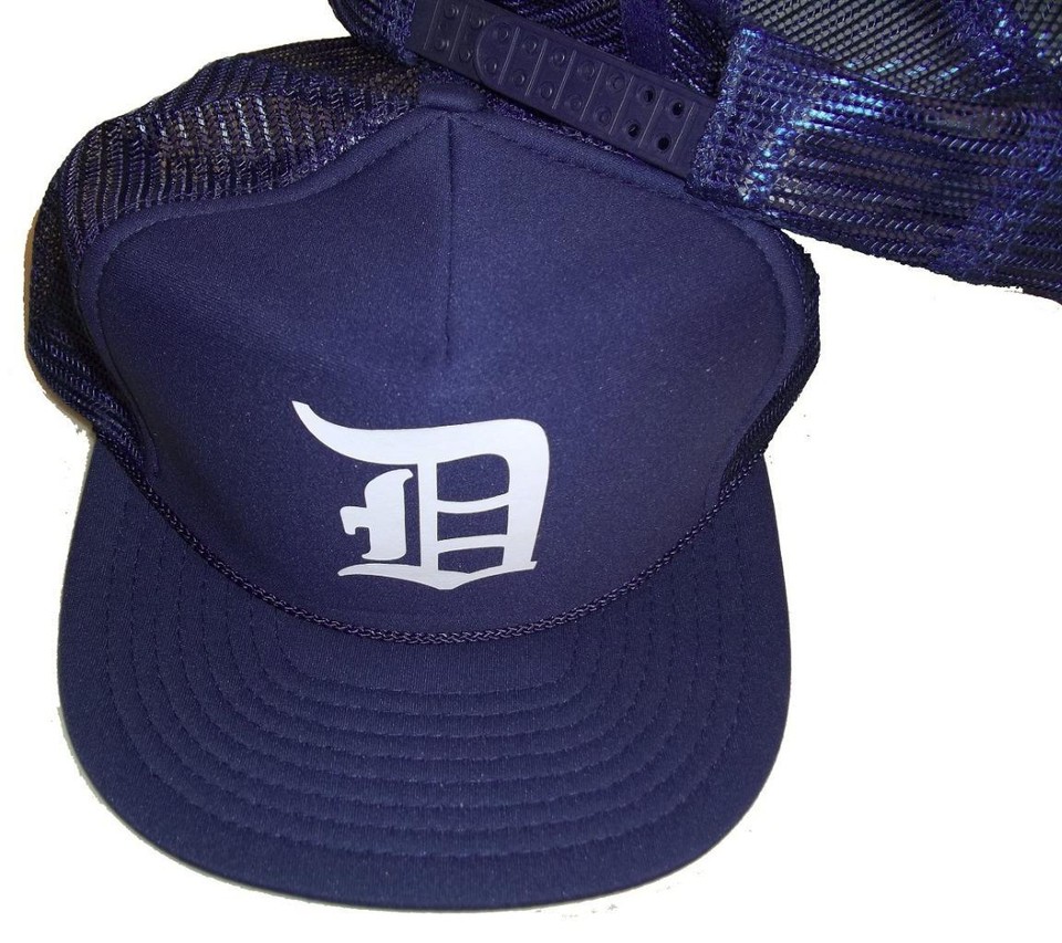 NEW NOS DETROIT OLD ENGLISH D TRUCKER VINTAGE SNAPBACK HAT tigers ...