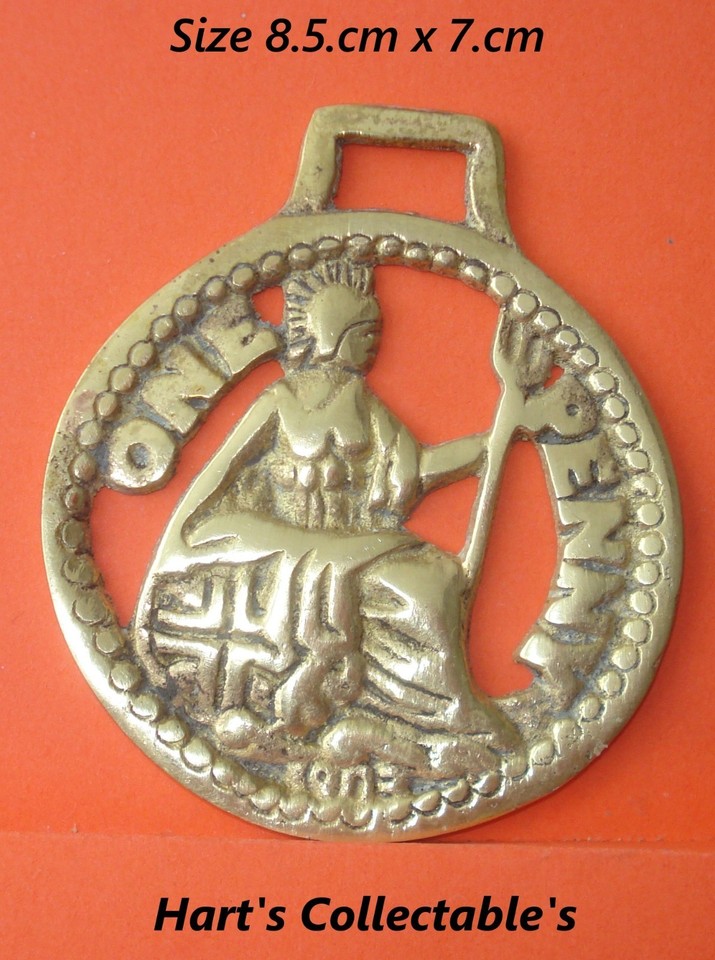 VINTAGE COLLECTABLE HORSE BRASSES OVER 120 TO CHOOSE FROM - BOX LOT D1 ...