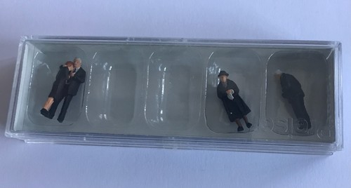 Preiser 10521 HO/OO Gauge Funeral Mourners Incomplete | eBay UK