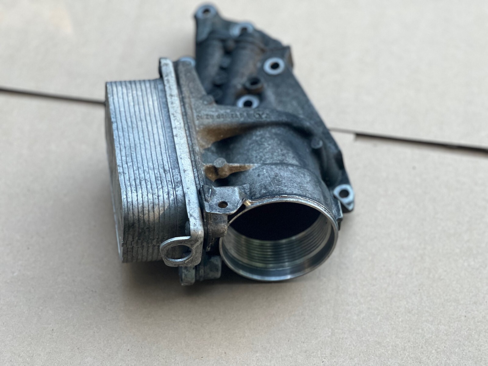 2007-2012 MERCEDES-BENZ C300 E-350 W272 ENGINE OIL COOLER OIL FILTER ...