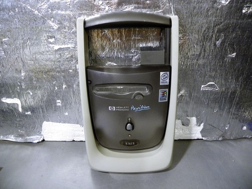 VINTAGE HP PAVILION 6535 INTEL CELERON 466MHZ DESKTOP COMPUTER Front ...