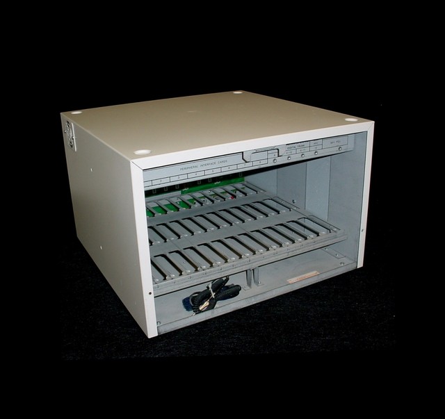 Mitel Sx200 Telephone System Cabinet 9109-600-002-na Sx200rm for sale ...