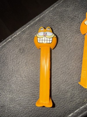 Rare PEZ Grinning Garfield Cat Candy Dispenser Collectible Cartoon look ...