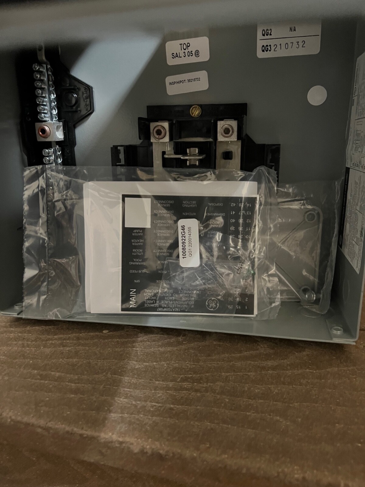 GE Outdoor PowerMark GOLD 6/12 circuit Load Center, TLM612RCU | eBay