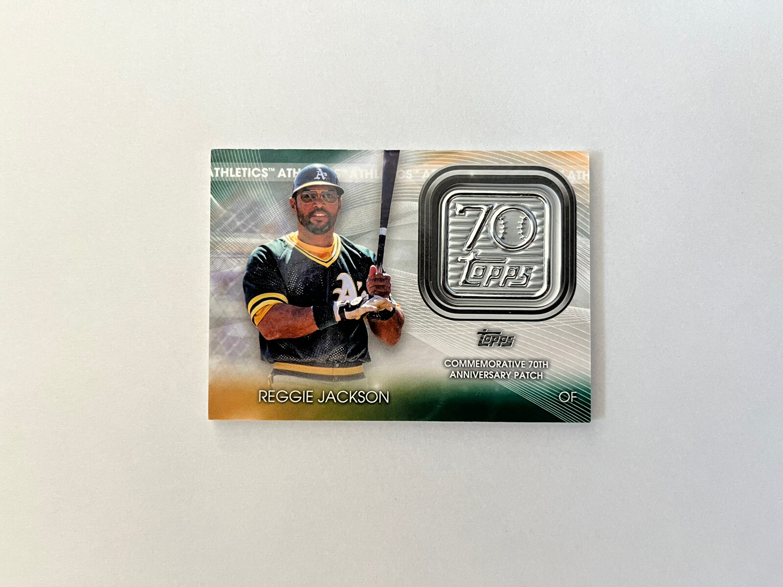 2021 Topps Series 1 Reggie Jackson 70th Annaversary logo patch relic ...