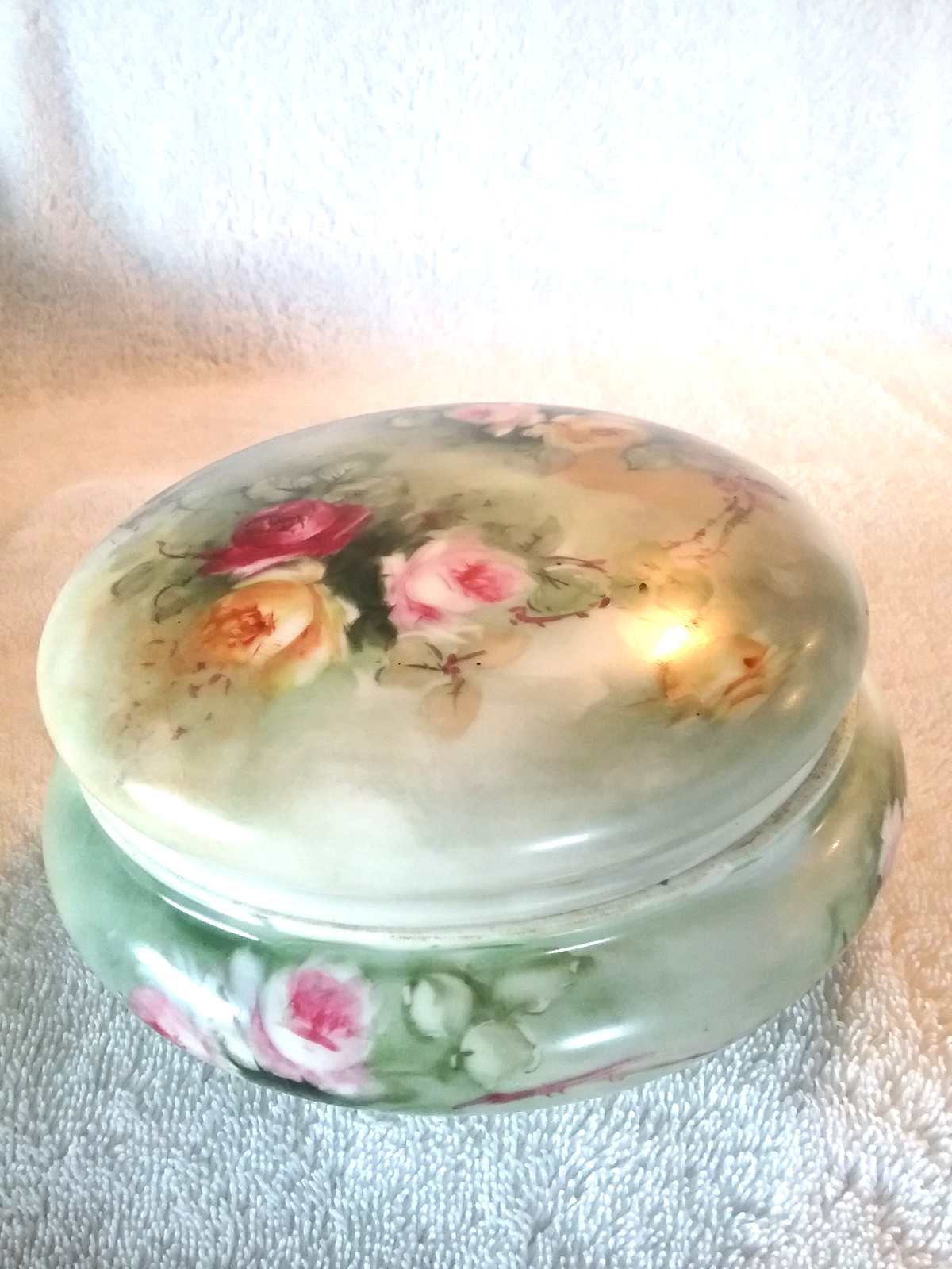 ANTIQUE T&V LIMOGES PORCELAIN DRESSER KEEPSAKE BOX, POWDER JAR, HAND ...