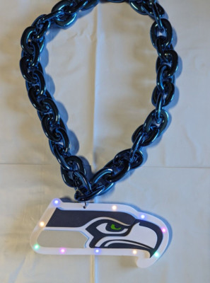 Seattle Seahawks Foam Fan Chain - LIGHT UP - Team LED Necklace Big Logo ...