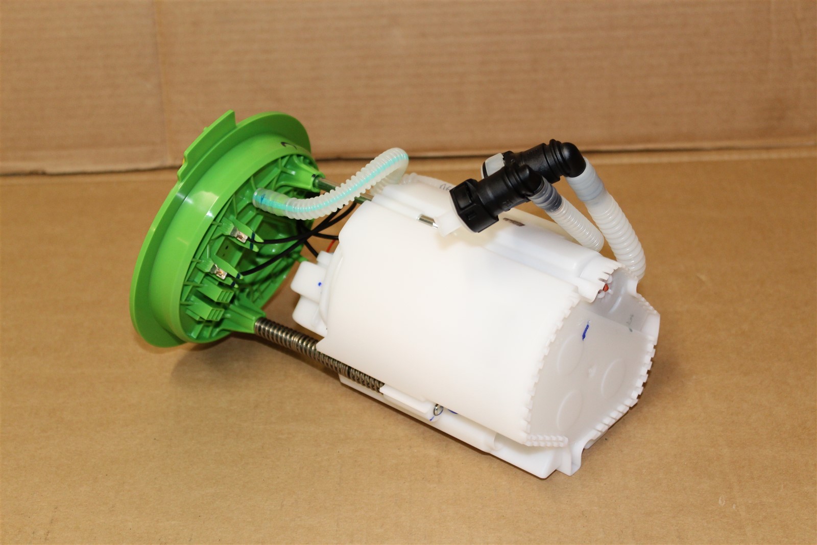 In tank fuel pump Audi A3 TT Golf7 Octavia 5Q0919087H New Genuine VW ...