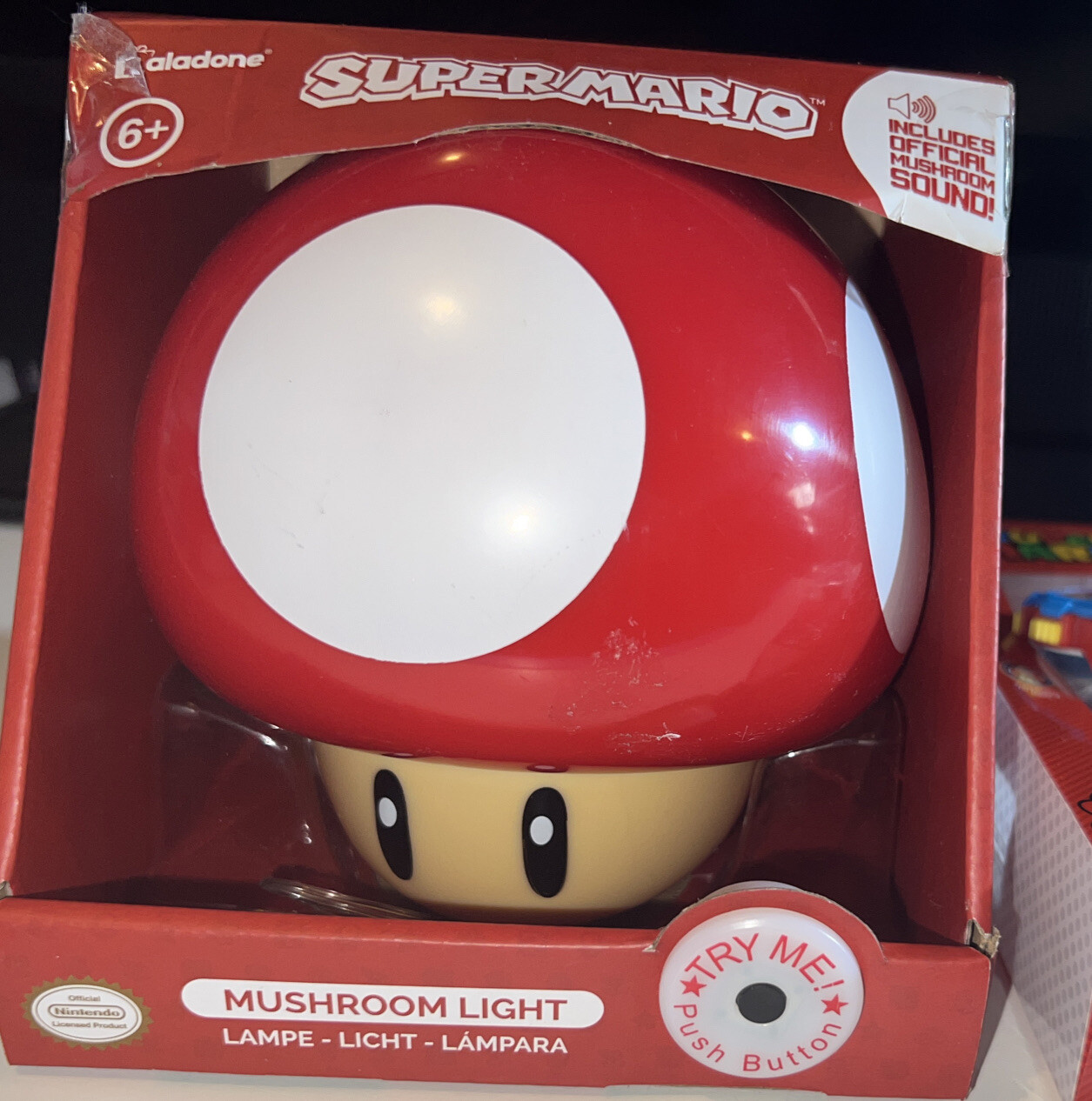 Nintendo Super Mario Mushroom Light, flashing lcd watch And Mario Hot ...