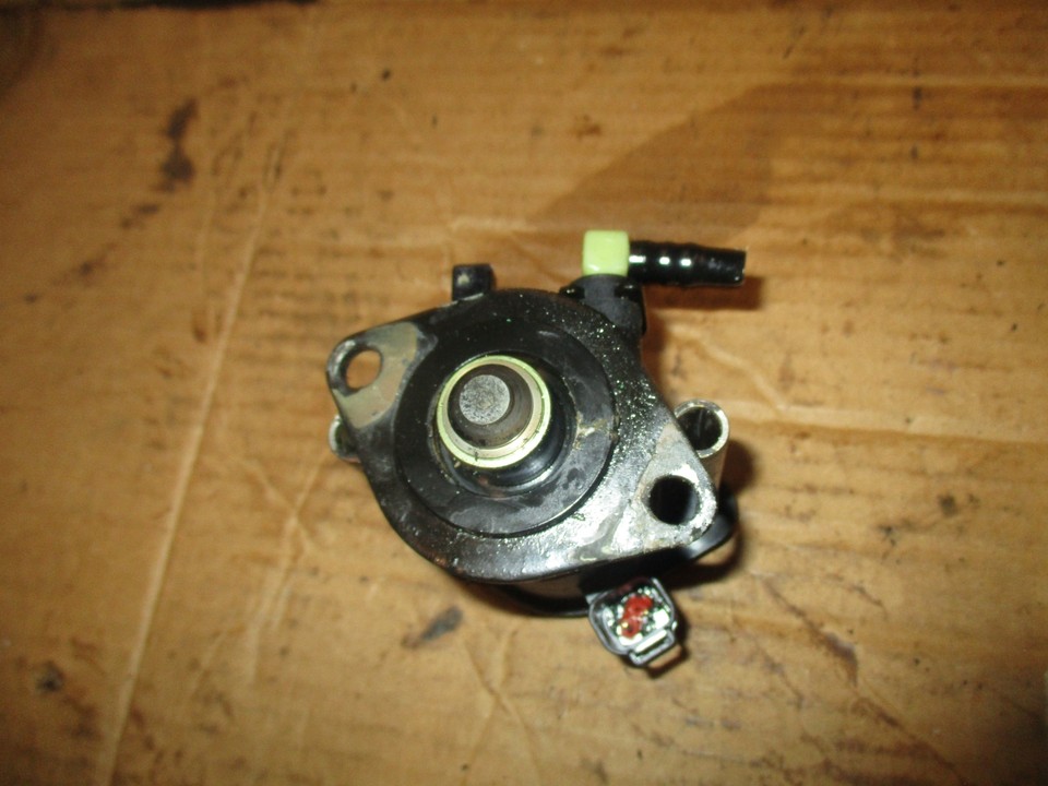 Evinrude Ficht 150hp outboard fuel injector (5001156) | eBay