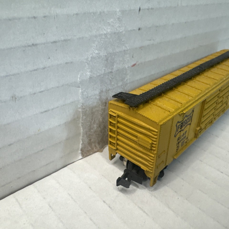 Trix N Scale Frisco 50 Foot Box Car W Metal Wheels For Train Set Layout ...