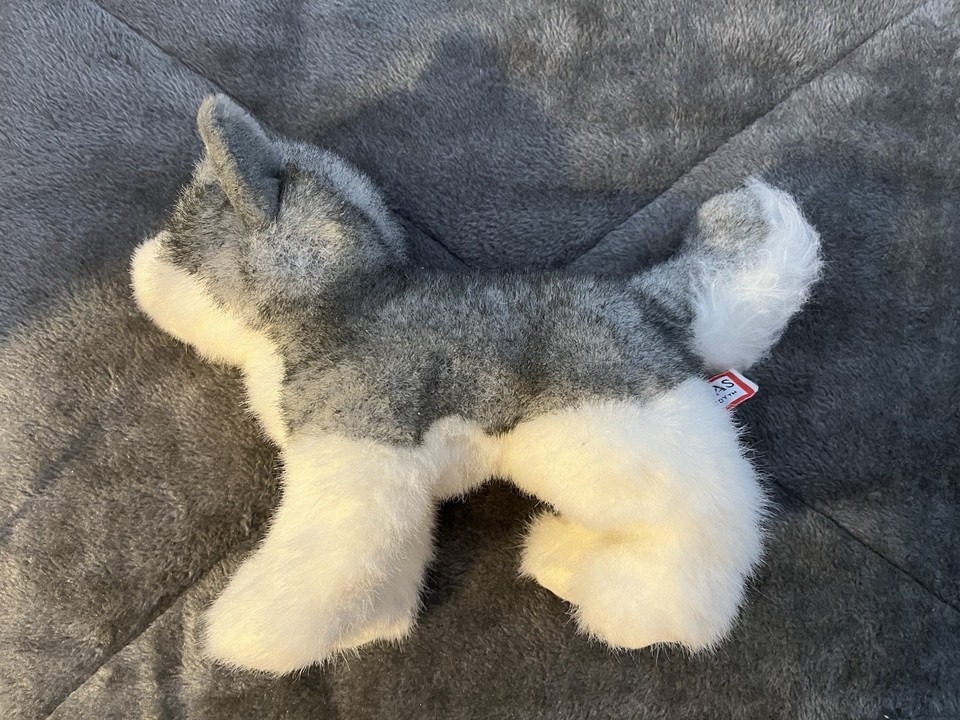 Plush Siberian Husky stuffed animal. Collectible plush by Douglas Plush ...