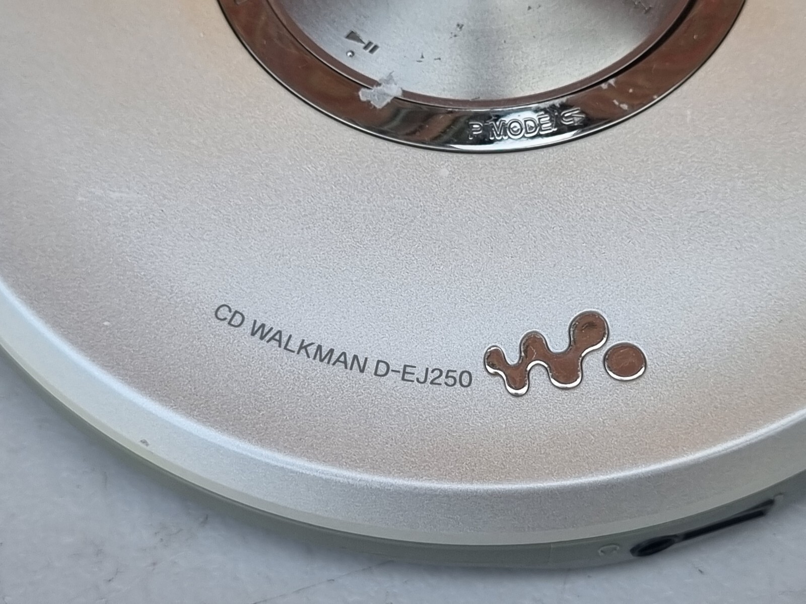 Sony D-EJ250 Silver Personal CD CD-R CD-RW Digital Mega Bass Walkman ...