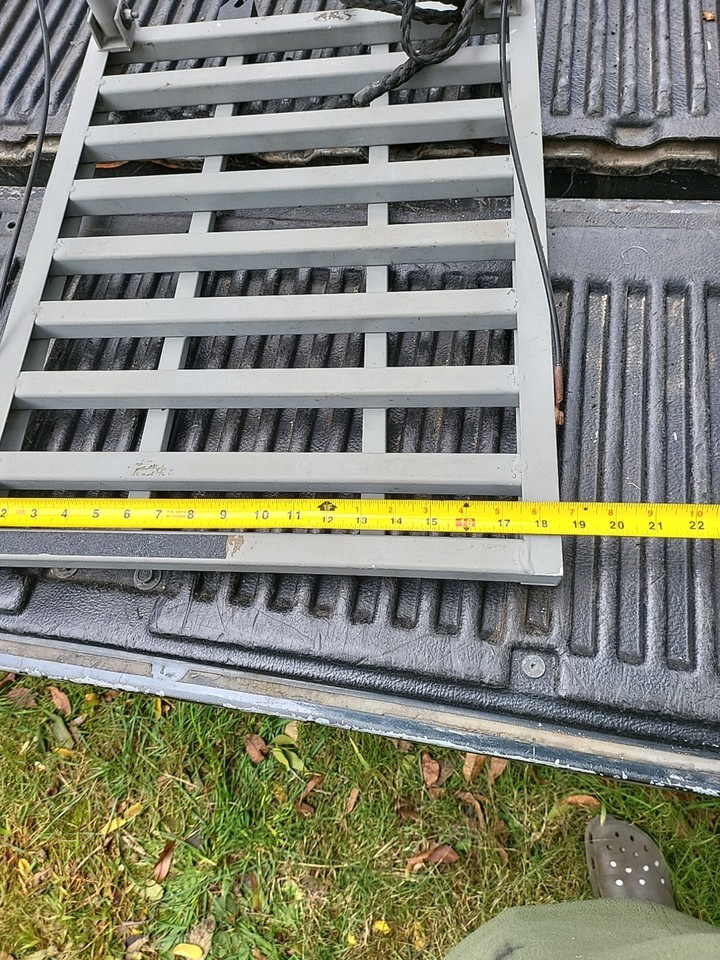 LOGGY BAYOU CHEAP SEAT ULTRALIGHT HANG ON HANGING TREESTAND BOWHUNT ...