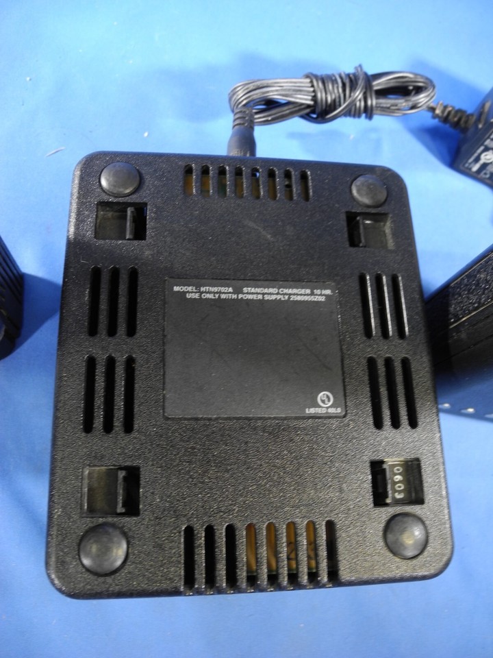 Motorola Radius GP 300 (UHF) & Radius P110 (VHF) Ham Radio W/ Charger ...