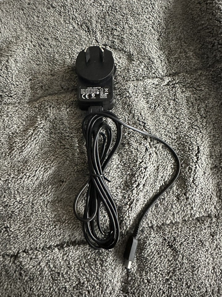 'New' Nintendo 3DS XL Metallic Black Top IPS Screen, Like New Condition ...