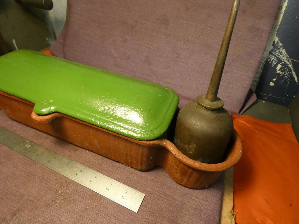 TRACTOR IMPLEMENT TOOLBOX WITH OIL CAN PIERCE GENUINE VINTAGE MANCAVE ...