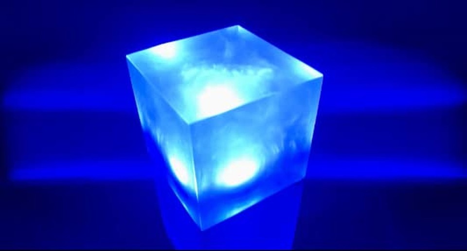 Tesseract Stone, Blue Tesseract Cube Hero Cosplay Props Movie ...