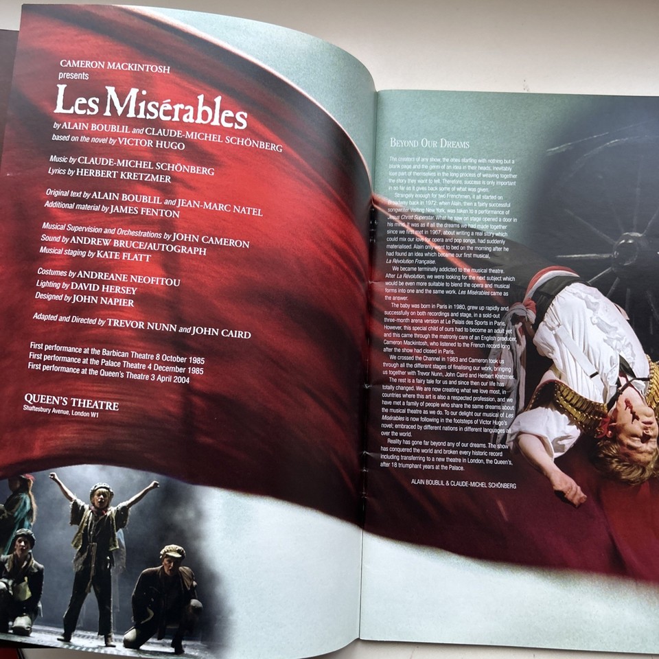 LES MISERABLES The Musical Large Theatre Programme / Brochure November ...