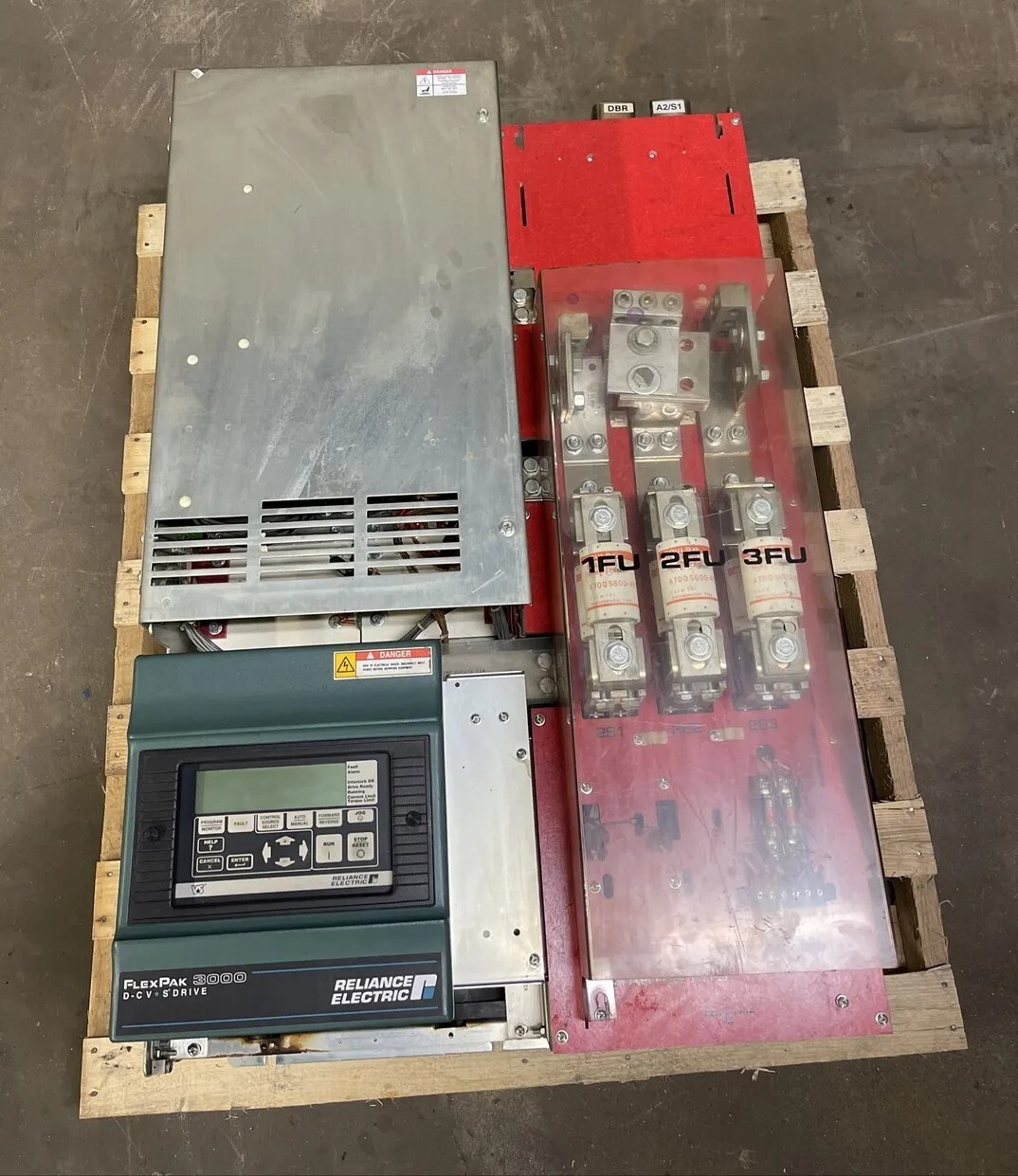 Reliance Electric Flexpak 3000 DC V*S Drive M/N 400FN4041 400HP 460V ...