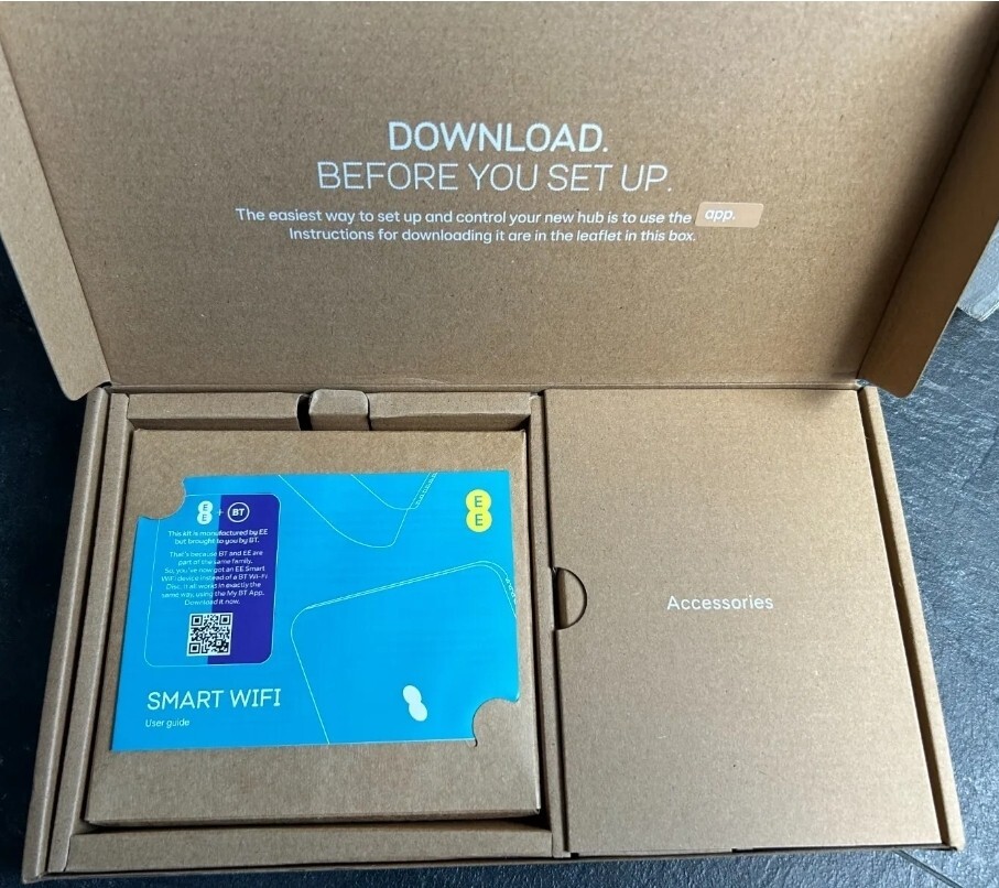 BT Complete Wi-Fi Disc EE Smart WIFI Extender for BT Smart Hub 2 (SW10A ...