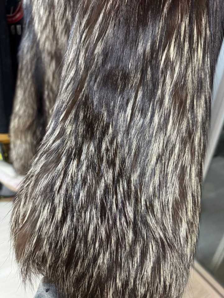 Saga Mink Real Fur coat Gold Saga Silver Fox Top quality Long sleeves ...