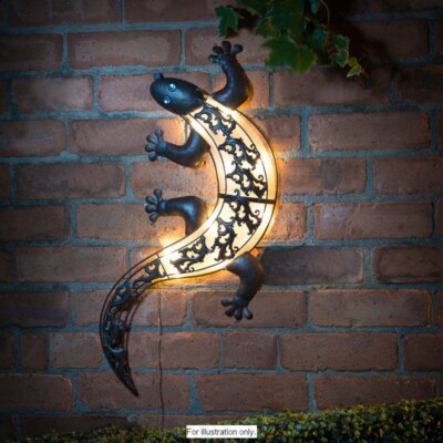 Solar Powered LED Gecko Metal Wall Art Outdoor Garden Decoration Light ...