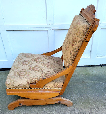1800-1899 - Eastlake Platform Rocker