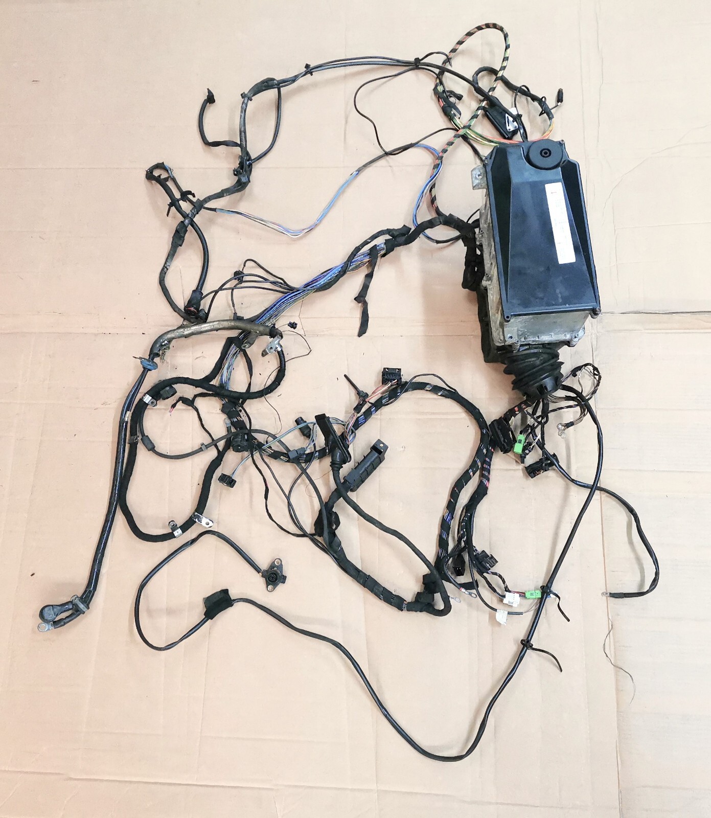 MERCEDES S CLASS S320 W140 M104.994 ENGINE ECU BOX WIRING LOOM HARNESS
