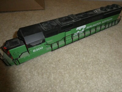 MTH O Scale Diesel Locomotive Body Shell Burlington Northern 8300 17.75 ...