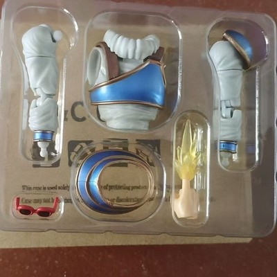 E&C SHF Son Goku Golden Instant Transmission Yardratian Clothing ...