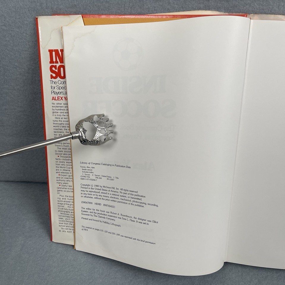 Alex Yannis INSIDE SOCCER The Complete Soccer Book for Spectators ...