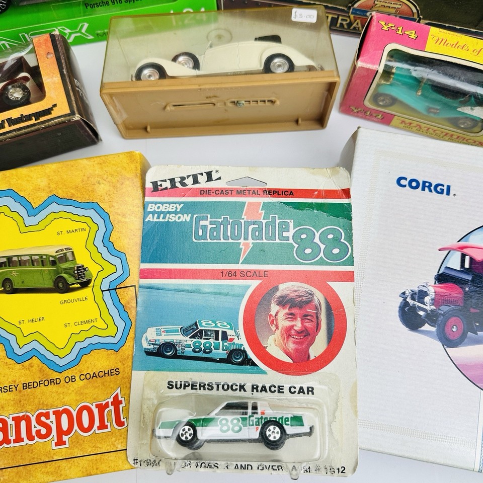 Job Lot Of Corgi Matchbox Ertl Diecast Bus Tram Ambulance Car Models ...