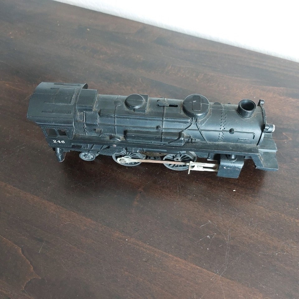 Lionel 2-4-2 Steam Locomotive #246 with Tender | eBay