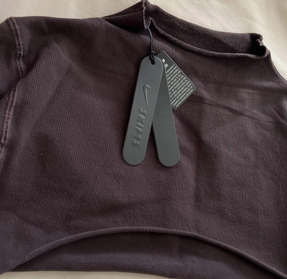 Nike x SKIMS Women's Vintage Seamless Shrug Phoenix | eBay