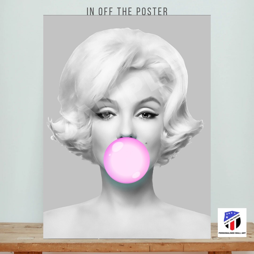 Marilyn Monroe Bubble Gum Wallpaper Brigitte Bardot, Audrey Hepburn