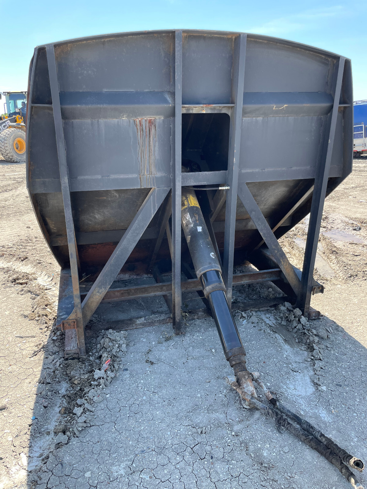 Garbage truck McNeilus 25yd rear load ejector blade with ejection cylinder. | eBay