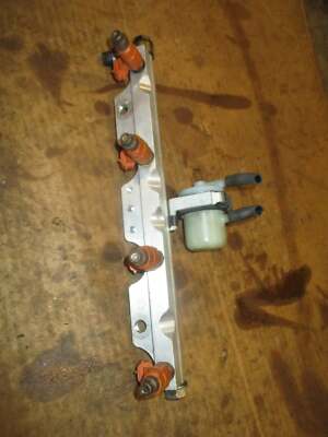 Suzuki DF115 115hp outboard fuel rail and injector set (15710-65D00) | eBay