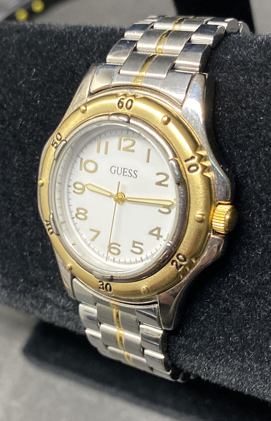 Men’s Guess Watch Diver Style Two Toned 38mm Case New Battery | eBay