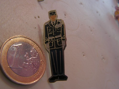 PINS militaire gendarmerie ( c 64 ) | eBay