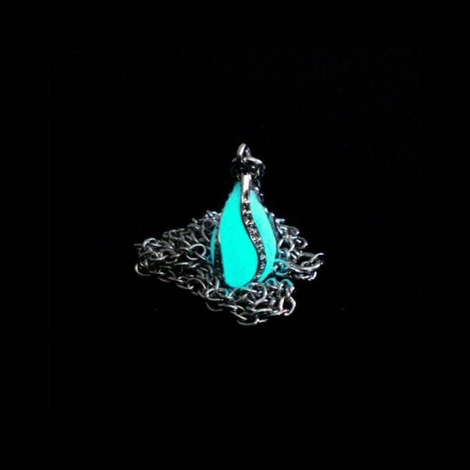 Glow In The Dark Tiny Teardrop Necklace Silver (glows aqua) | eBay