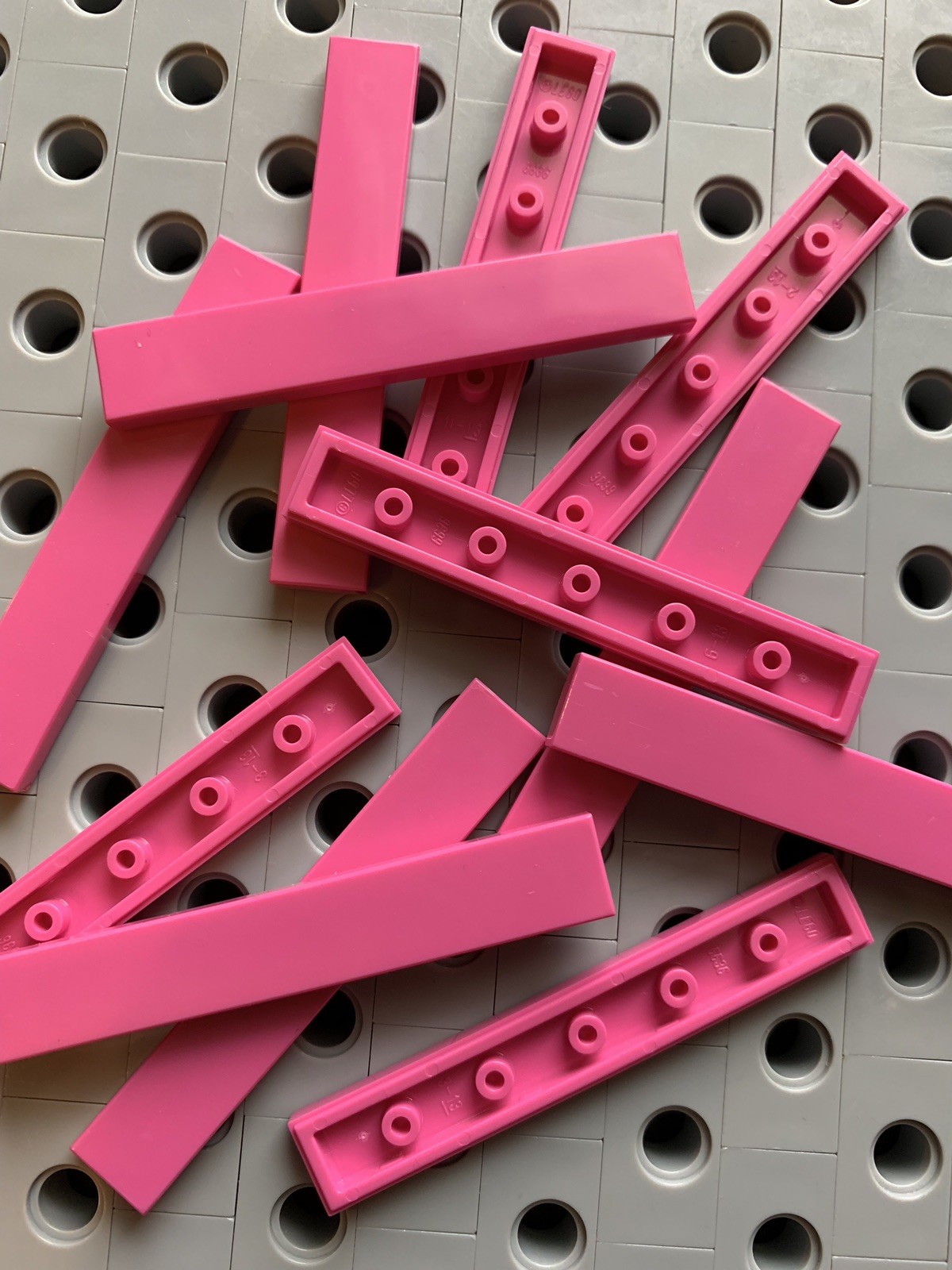 Lego Hot Pink 1x6 Smooth Finishing Flat Tiles Modular Buildings Floor ...