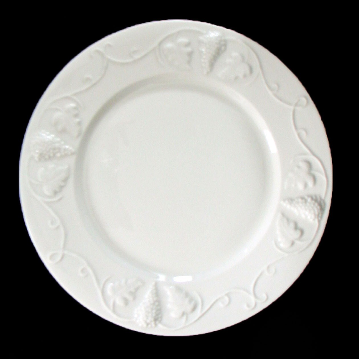 Red Cliff Ironstone Grape Dinner Plate 10.5" Embossed Pattern Pristine ...