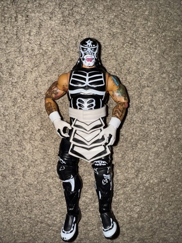 Jazwares AEW Unrivaled Series 2 Pentagon Jr Figure Penta El Zero Miedo ...